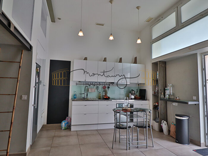 Appartement à louer - Nîmes, Feuchères - 3 pièces - 2 chambres