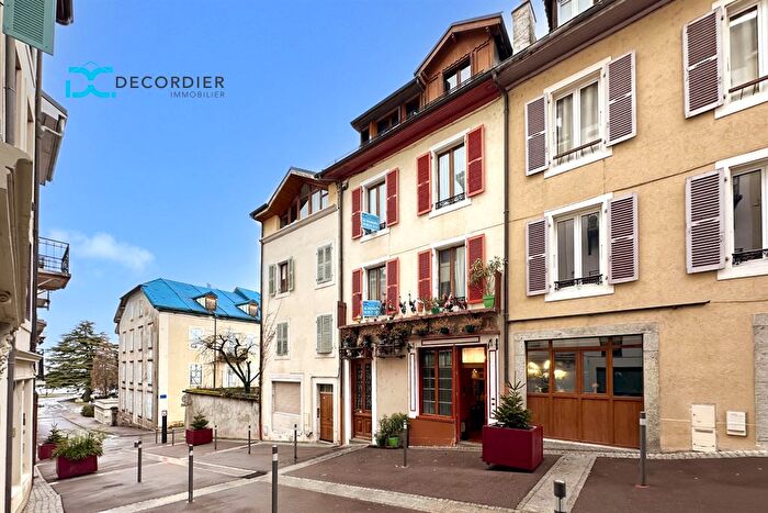 Maison à vendre - Évian-les-Bains - 7 pièces - 5 chambres