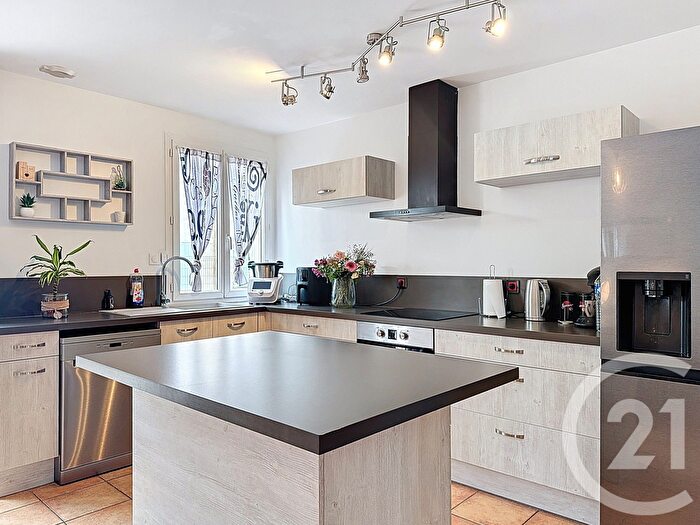 Maison à vendre - Châteaurenard, Barret, Lonnes, La Crau - 5 pièces - 3 chambres