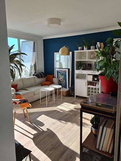 Appartement à louer - Champigny-sur-Marne, Quatre Cités, Simonettes - 2 pièces - 1 chambre