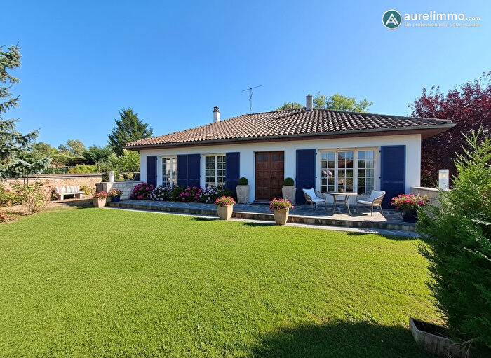 Maison à vendre - Néris-les-Bains - 6 pièces - 3 chambres