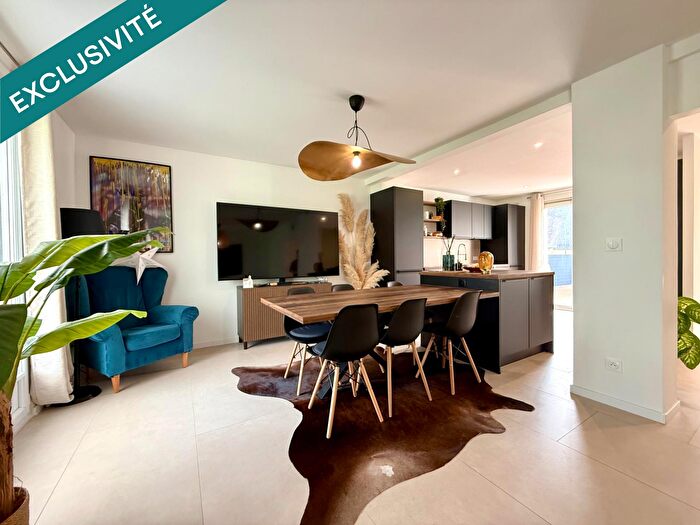 Maison à vendre - Caudan - 6 pièces - 5 chambres