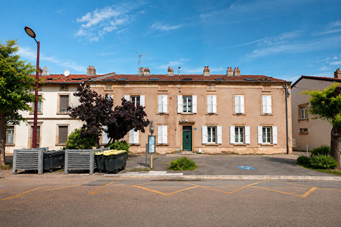 Montigny-lès-Metz, Friches - Appartement 2 pièces à louer