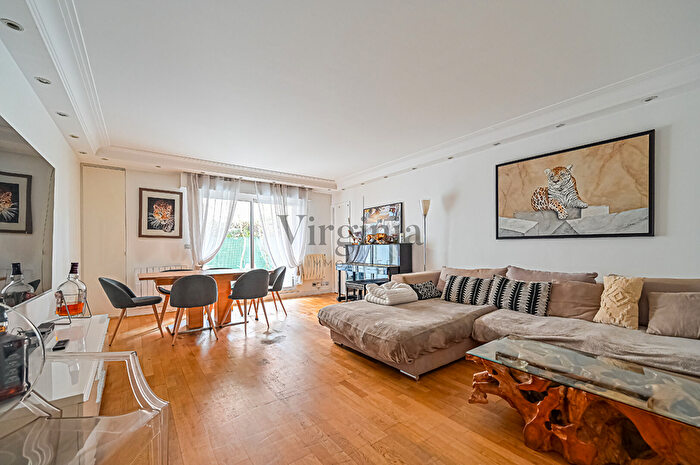 Appartement à vendre - Charenton-le-Pont, Centre ancien - 3 pièces - 2 chambres