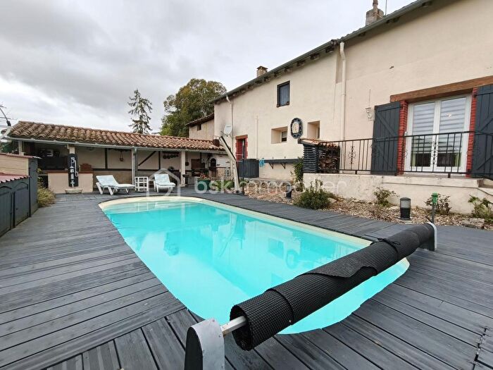 Maison 8 pièces à vendre à Caumont