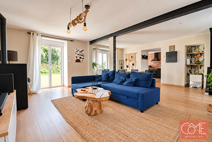 Maison 7 pièces à La Mézière, à vendre