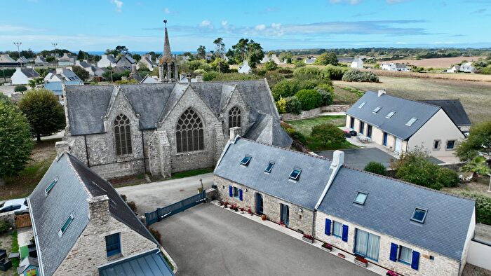 Maison 5 pièces à vendre à Plozévet