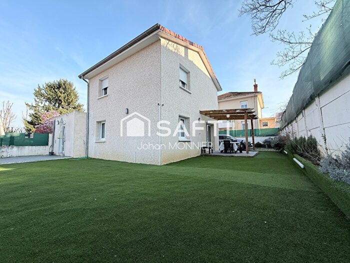 Maison à vendre - Villefranche-sur-Saône, Belleroche - 4 pièces - 3 chambres