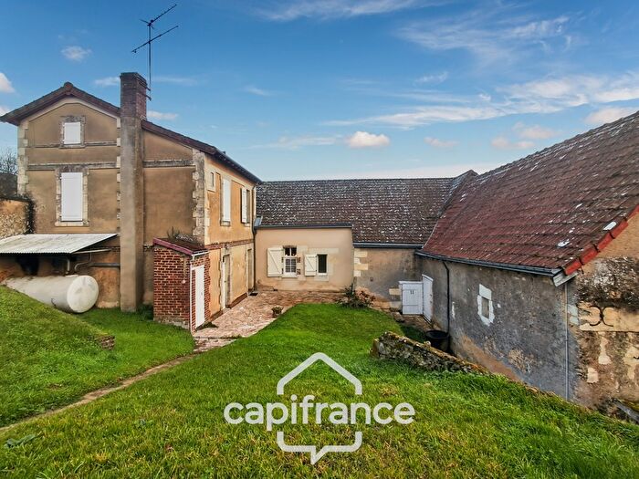 Maison 8 pièces à La Chapelle-Gaugain, à vendre