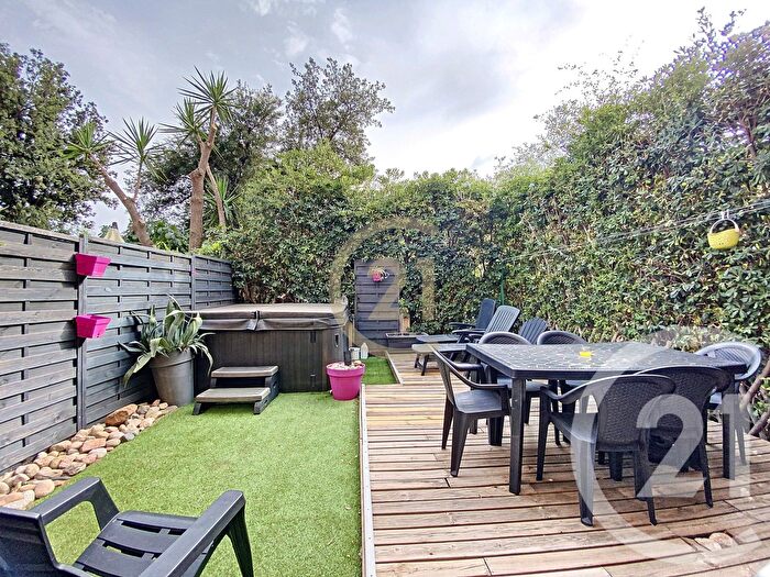 Maison à vendre - Porto-Vecchio - 3 pièces - 2 chambres