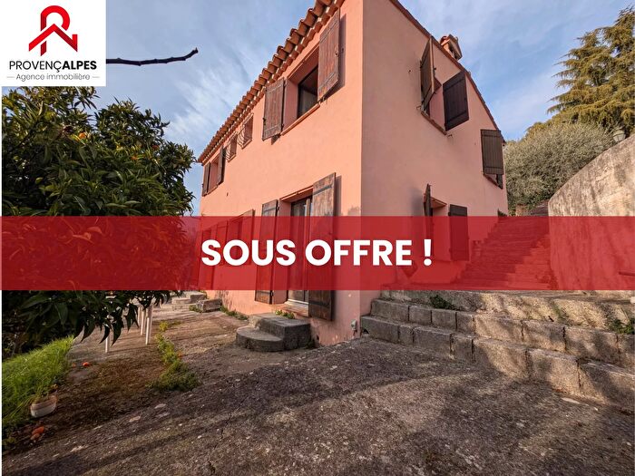 Maison à vendre - Blausasc - 4 pièces - 3 chambres