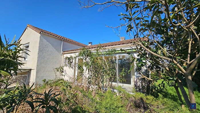Saint-Sulpice-de-Royan : Maison 4 pièces à vendre