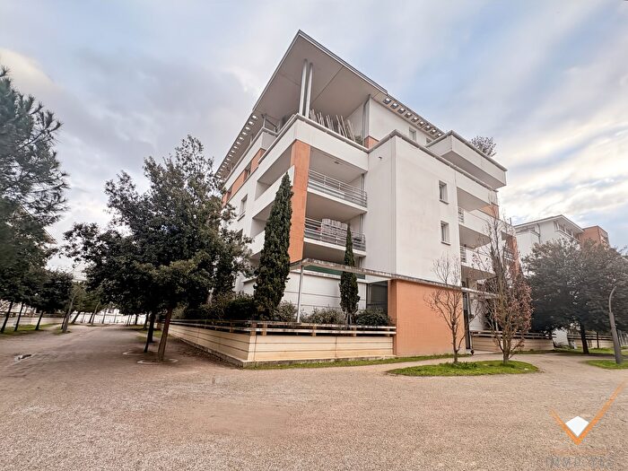 Appartement à louer - Toulouse, Sept Deniers - 2 pièces - 1 chambre