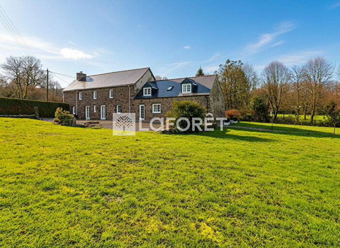 Maison à vendre - Plémet - 6 pièces - 4 chambres