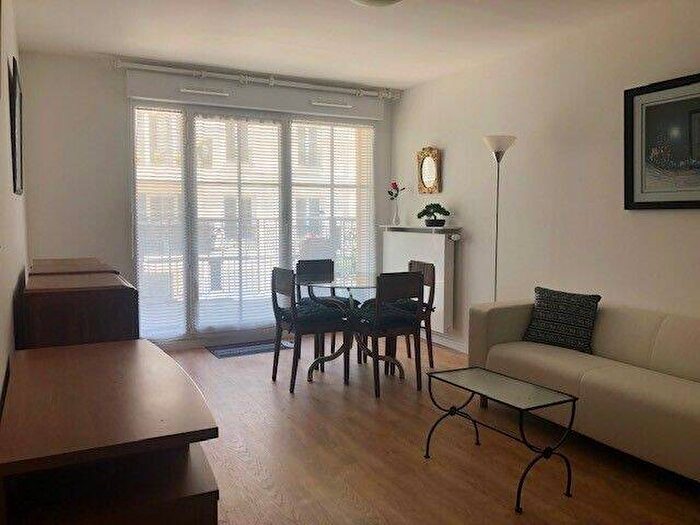 Le Centre, Maisons-Alfort : Appartement 3 pièces à louer