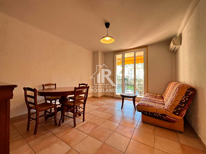 Appartement à louer - Nice, Pasteur - 2 pièces - 1 chambre