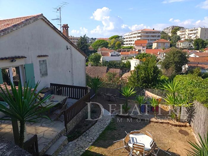 Maison à vendre - Le Cannet - 4 pièces - 3 chambres