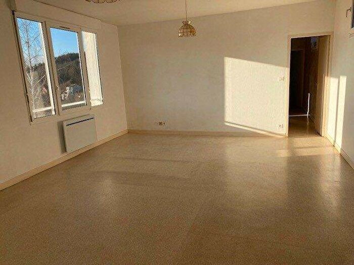 Appartement à louer - Le Cergne - 3 pièces - 2 chambres