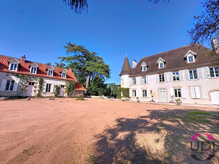 Domérat : Maison 8 pièces à vendre