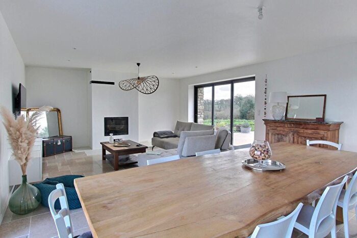 Maison à vendre - Elven - 8 pièces - 5 chambres