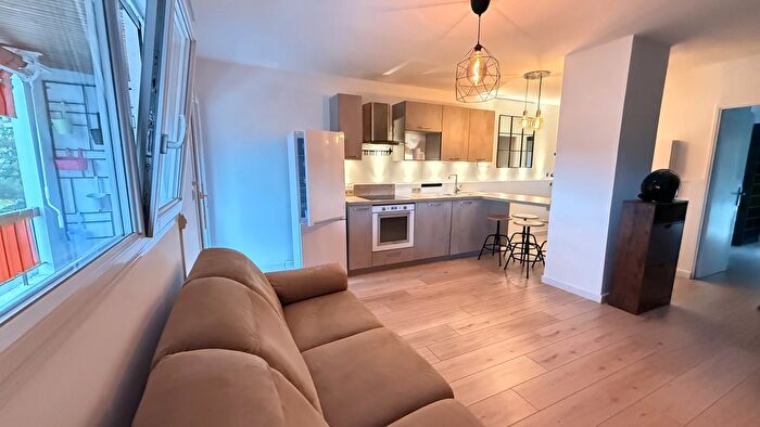 La Trinité : Appartement 2 pièces à louer