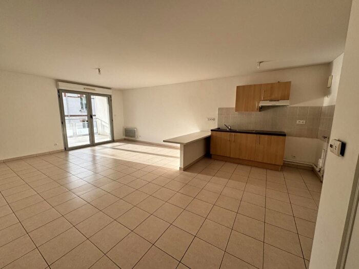 Appartement à louer - Orléans, Dunois, Châteaudun - 3 pièces - 2 chambres