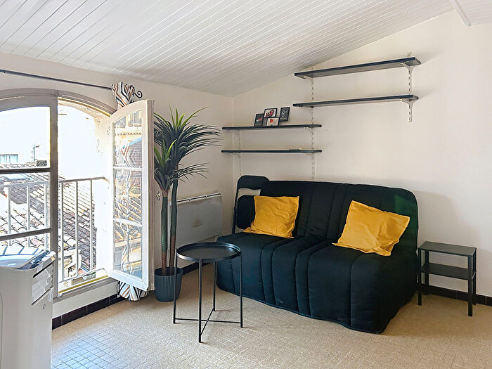 Appartement à vendre - Avignon, Palais des Papes, Zone Piétonne - 1 pièce