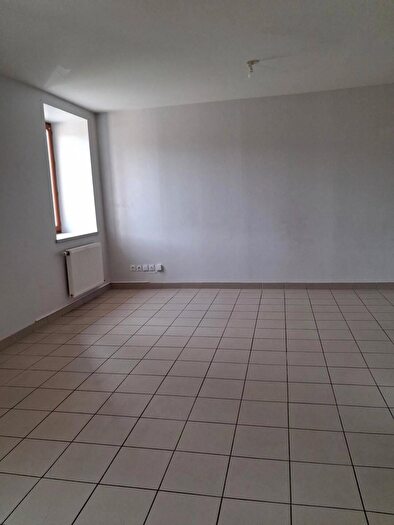 Appartement 4 pièces à Gumières, à louer