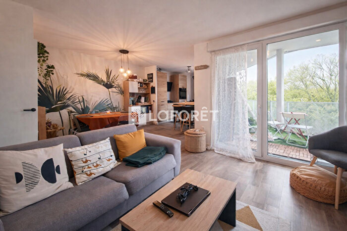 Appartement à vendre - Saint-Ouen-lAumône, Val de Liesse - 3 pièces - 2 chambres