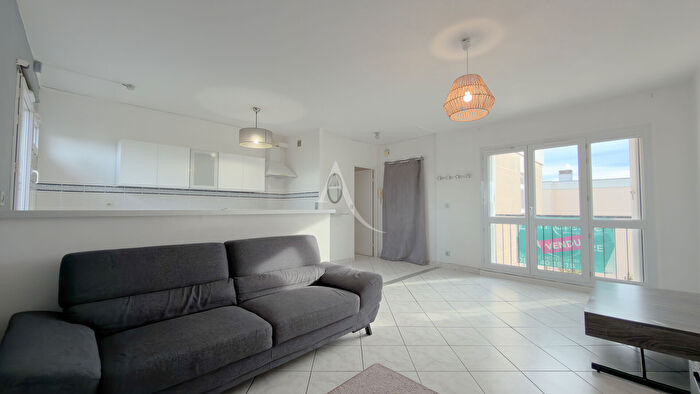 Appartement à vendre - Yerres, Gambetta, Brossolette, Belvédère - 4 pièces - 3 chambres