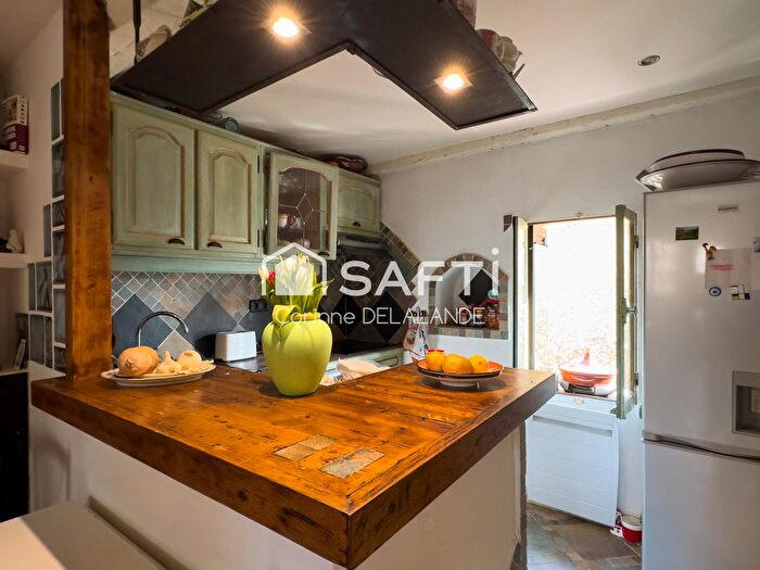 Maison à vendre - Cagnes-sur-Mer, Les Canebiers - 3 pièces - 2 chambres