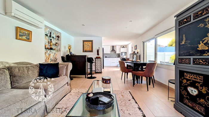 Maison à vendre - Sorède - 6 pièces - 4 chambres