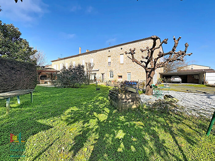 Maison à vendre - Gironde-sur-Dropt - 8 pièces - 5 chambres