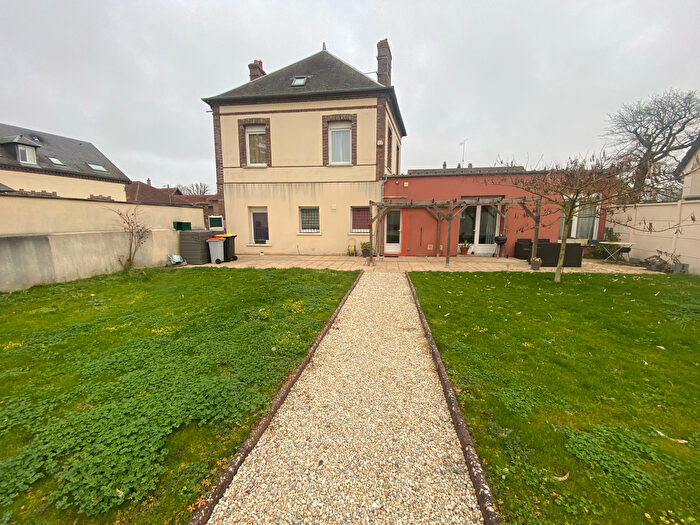 Maison à vendre - Saint-André-de-lEure - 6 pièces - 4 chambres