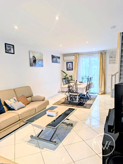 Maison à vendre - Rubelles - 5 pièces - 4 chambres