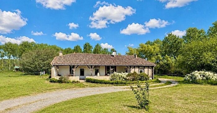 Castelmoron-sur-Lot : Maison 5 pièces à vendre