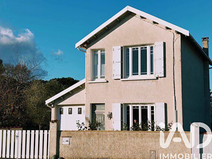 Maison à vendre - Le Château-dOléron - 5 pièces - 3 chambres