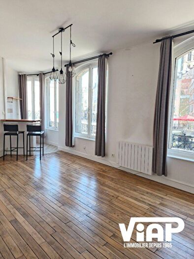 Appartement 1 pièce à Centre-Hôtel de Ville, Limoges, à louer