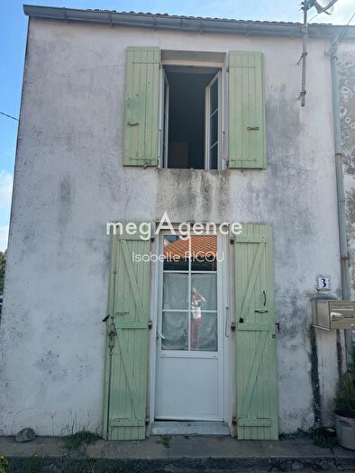 Le Château-d'Oléron - Maison 2 pièces à vendre