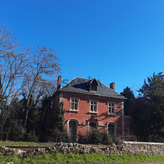 Maison à vendre - Moussac - 10 pièces - 4 chambres