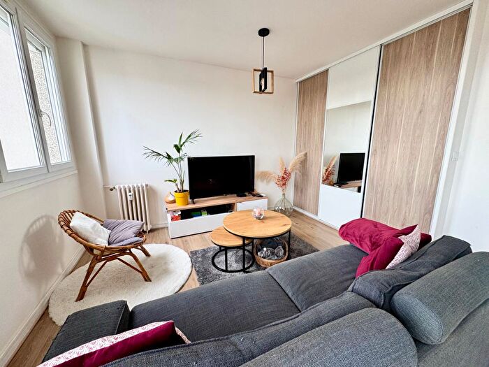 Appartement à vendre - Saran, Vilpot - 3 pièces - 2 chambres