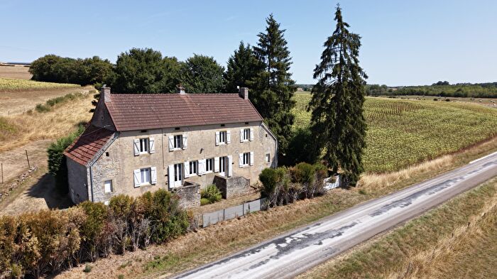 Maison 6 pièces à vendre - Ville-Langy