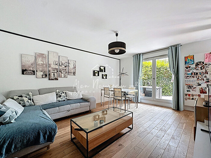 Appartement à vendre - Noisy-le-Grand, Centre-ville - 4 pièces - 3 chambres