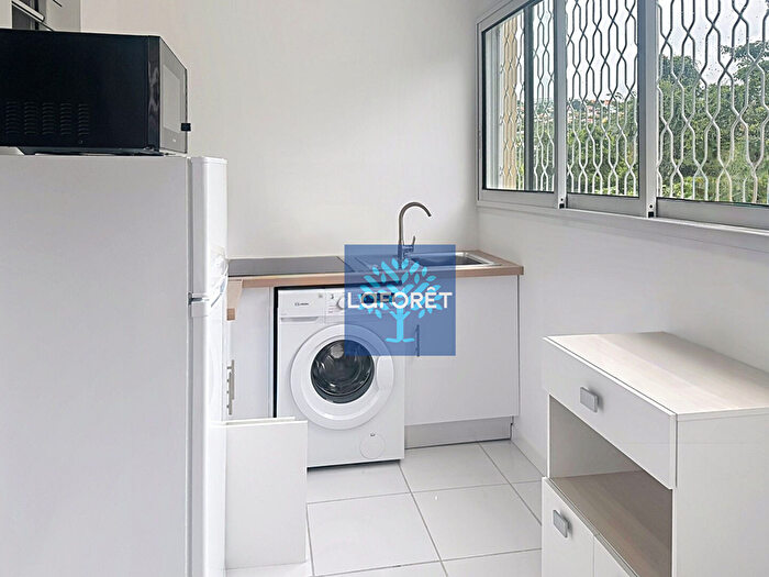 Appartement à louer - Sch lcher, Schoelcher - 1 pièce