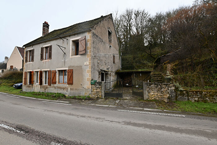 Maison à vendre - Chamoux - 5 pièces - 3 chambres