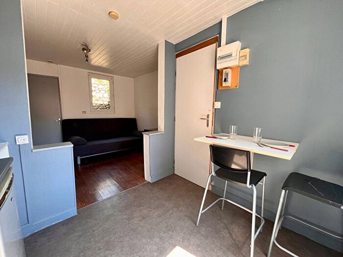 Montbernage-Pont Neuf, Poitiers - Appartement 1 pièce à louer