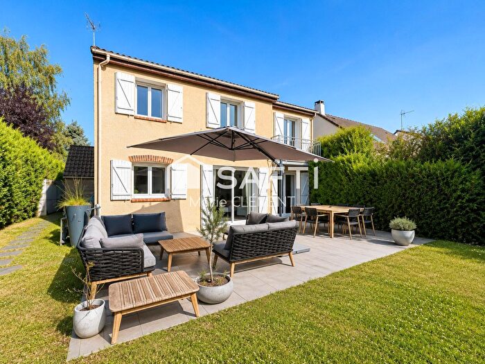 Lésigny : Maison 6 pièces à vendre