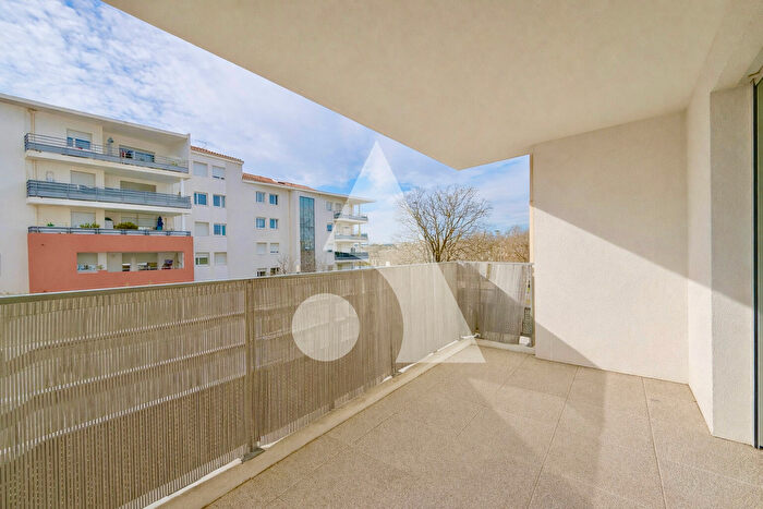 Appartement à vendre - Aix-en-Provence, Pont de lArc - 2 pièces - 1 chambre