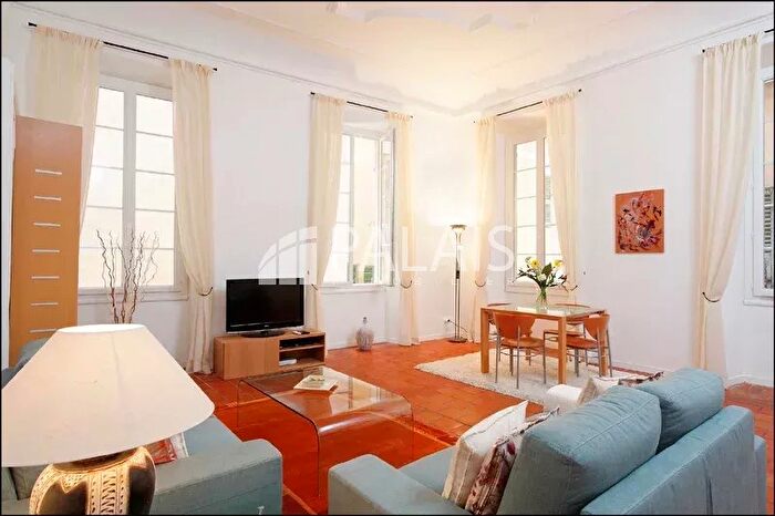 Appartement à vendre - Nice, Vieux Nice - 3 pièces - 2 chambres