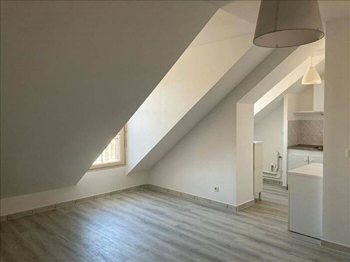Appartement 1 pièce à louer - Le Bourg et le Hameaux, Beynes